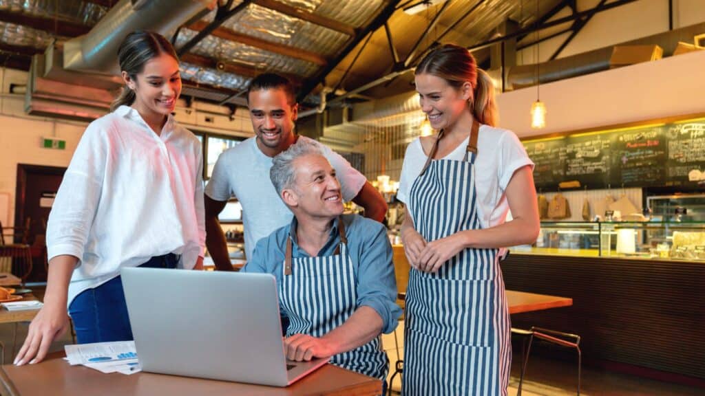 Smart Customer Management: A Restaurant's Guide to Better Service ...